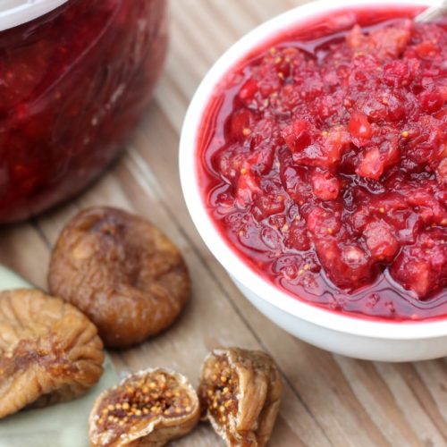 Fermented Cranberry Sauce with maple, figs, citrus and cloves (Paleo ...