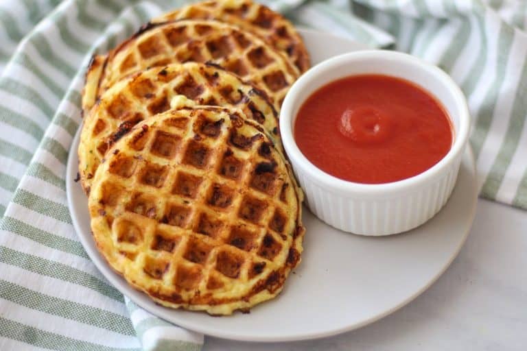 20+ Best Keto & Low Carb CHAFFLES (and tips!) - Eat Beautiful