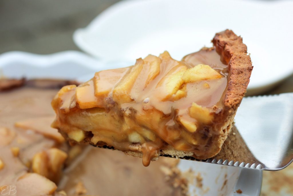 Tiger Nut Flour Pie Crust (Paleo, AIP, GF, Vegan) - Eat Beautiful