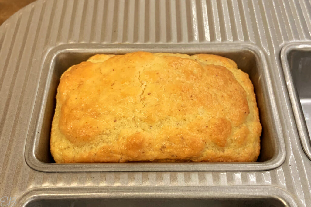 90-Second Keto White Bread (Small loaf for sandwich or toast! Paleo, GF ...