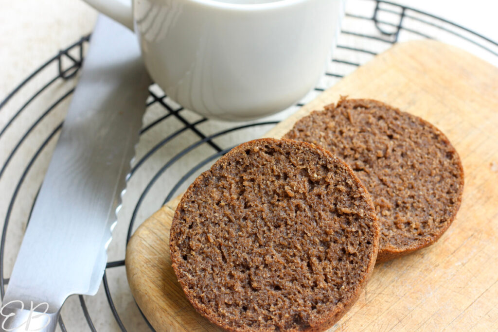 Best EASY AIP BREAD Recipe (Fast! Egg-free, Paleo, 90-Second option ...