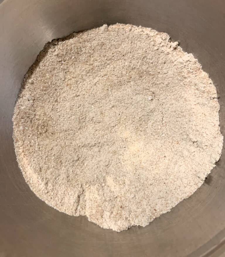 Low FODMAP Bread recipe (Gluten-Free, Vegan, Easy!) - Eat Beautiful