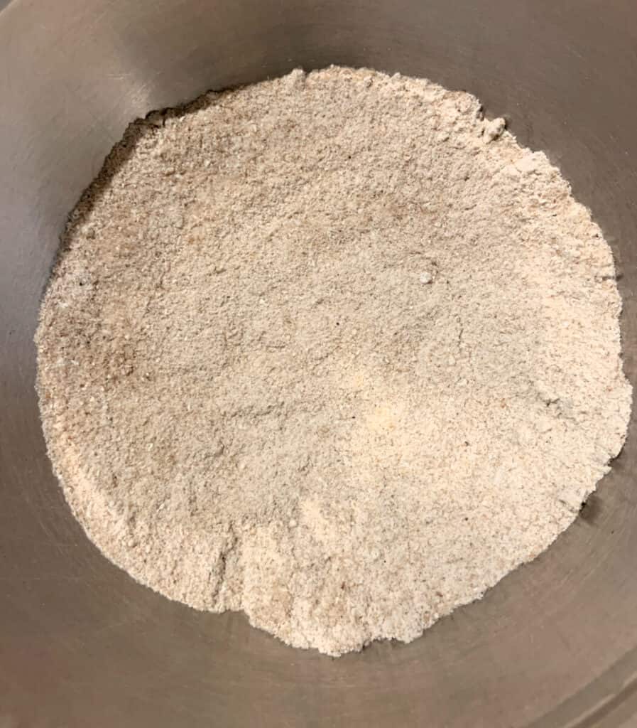 Low FODMAP Bread recipe (Gluten-Free, Vegan, Easy!) - Eat Beautiful