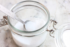 Homemade Lite Salt/Salt Substitute Recipe (Morton Copycat) ~ Salt ...