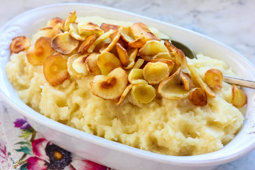 Mashed Parsnips with Crispy Parsnips on top (Paleo, AIP, Whole30, Vegan ...