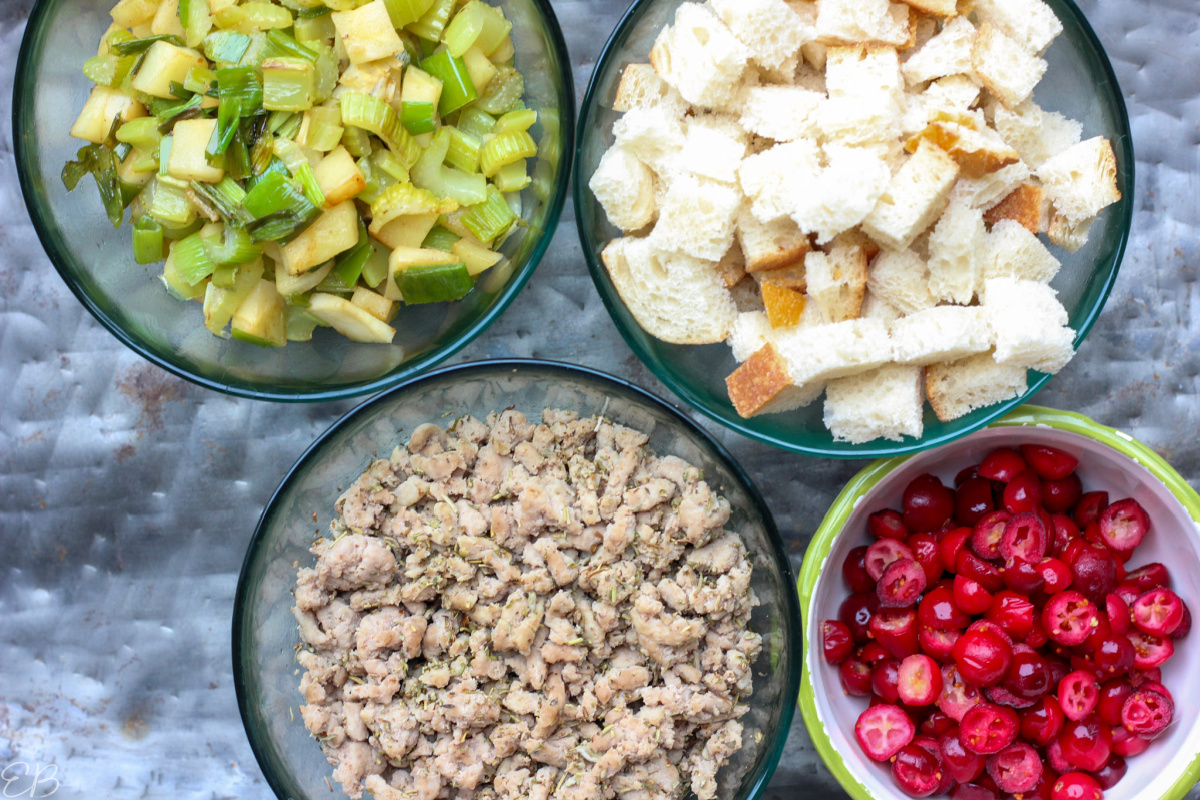 Best Low FODMAP Sourdough STUFFING - Eat Beautiful