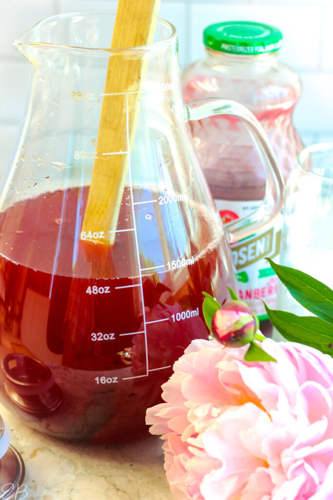 5 Fruit Iced Teas! (Fruit Juice + Tea = The Best Party Drinks without Sugar) - Eat Beautiful