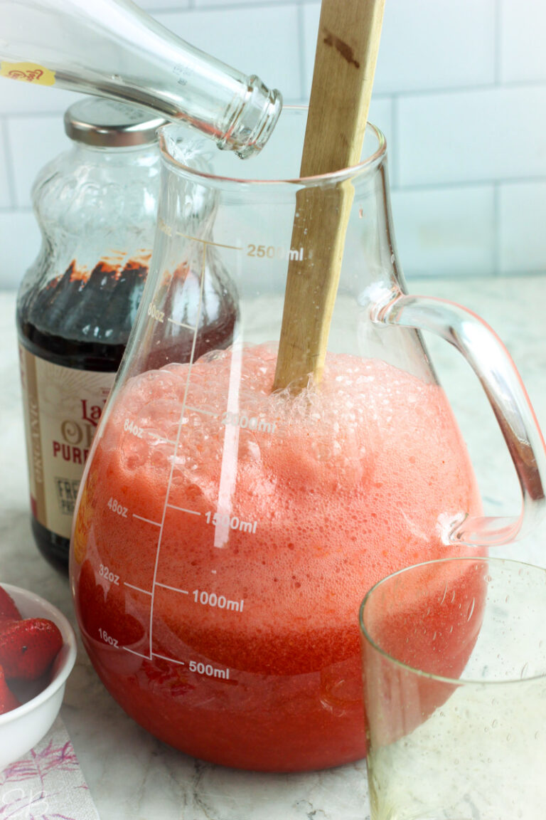 Strawberry Pomegranate Mocktail (refined sugar-free) - Eat Beautiful