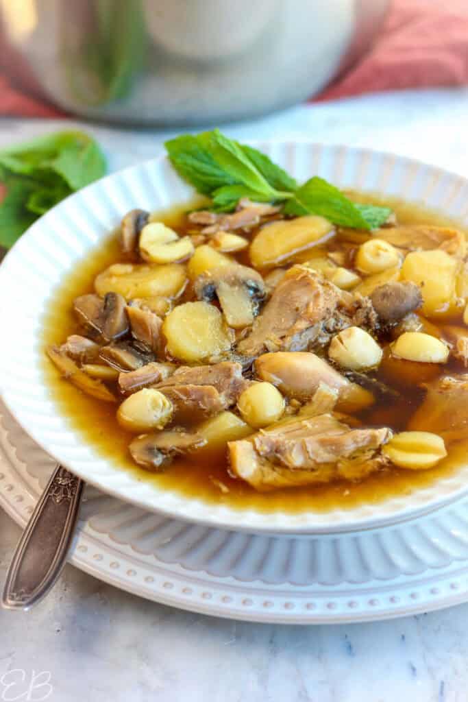 Chinese Lotus Seed Soup (with dried lotus seeds) - Eat Beautiful