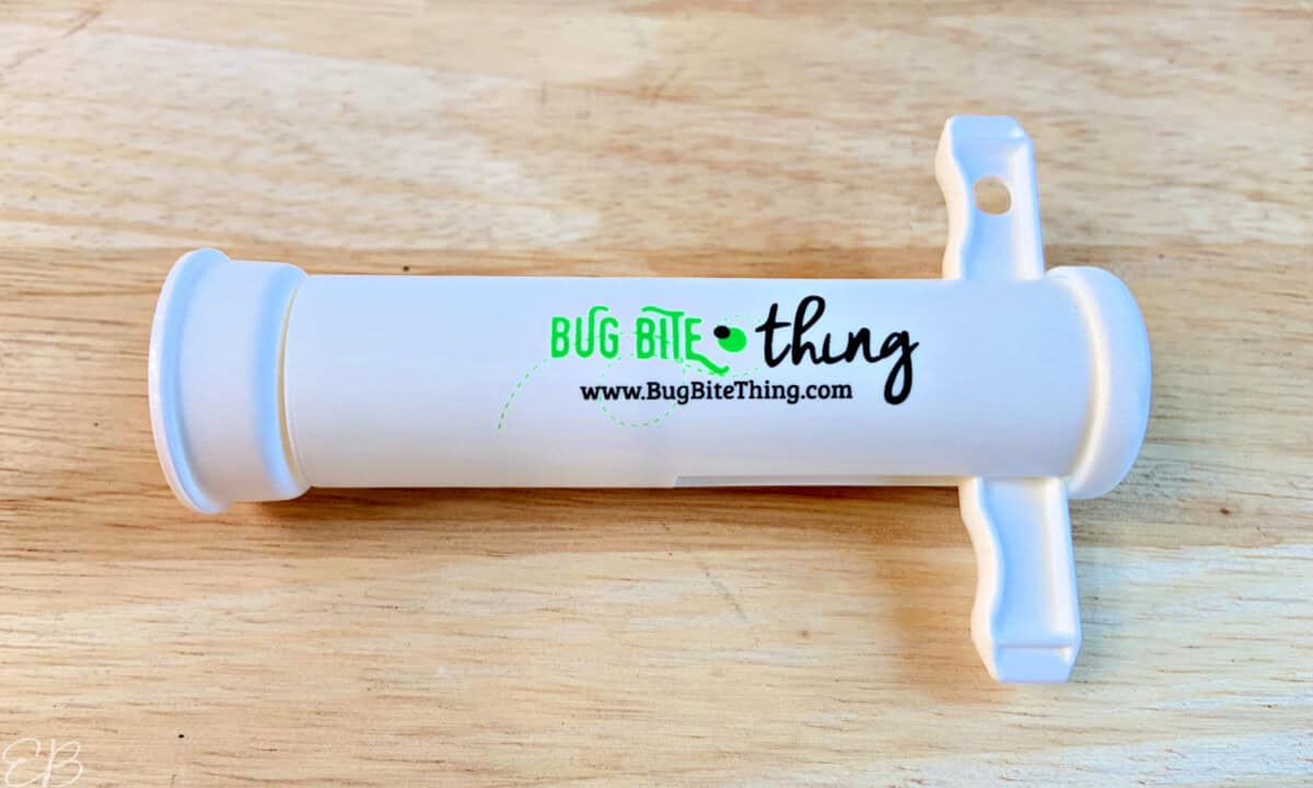Must Haves for Bug Bites and Stings (Summer first aid kit for bites and ...